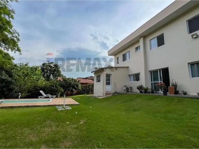 Casa / Sobrado para Venda em Vinhedo/SP Recanto dos Canjaranas 6 Quartos