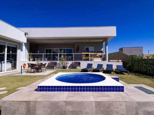 Casa / Sobrado para Venda em Vinhedo/SP Recanto dos Canjaranas 3 Quartos