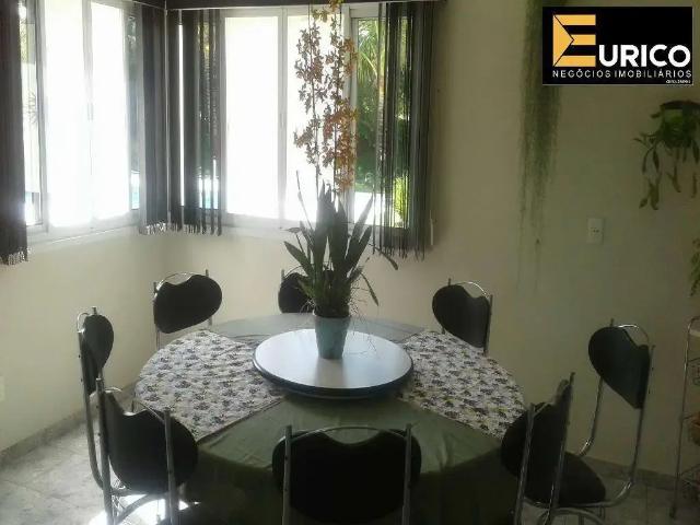 Casa / Sobrado para Venda em Vinhedo/SP Vale da Santa Fé 4 Quartos