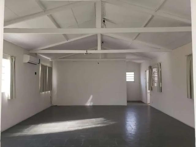 Casa / Sobrado para Venda em Vinhedo/SP Vila Planalto 2 Quartos