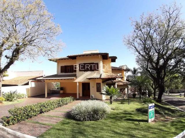 Casa / Sobrado para Venda em Vinhedo/SP Vista Alegre 4 Quartos