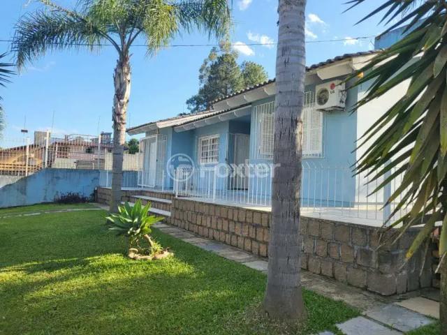 Casa / Sobrado para Venda em Viamão/RS Tarumã 4 Quartos
