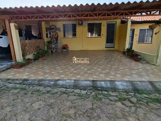 Casa / Sobrado para Venda em Viamão/RS Tarumã 2 Quartos