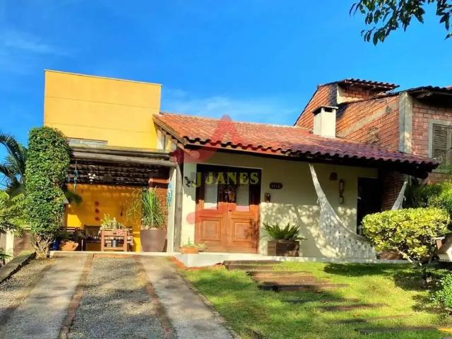 Casa / Sobrado para Venda em Viamão/RS Cantegril 3 Quartos