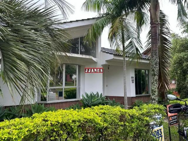 Casa / Sobrado para Venda em Viamão/RS Cantegril 3 Quartos