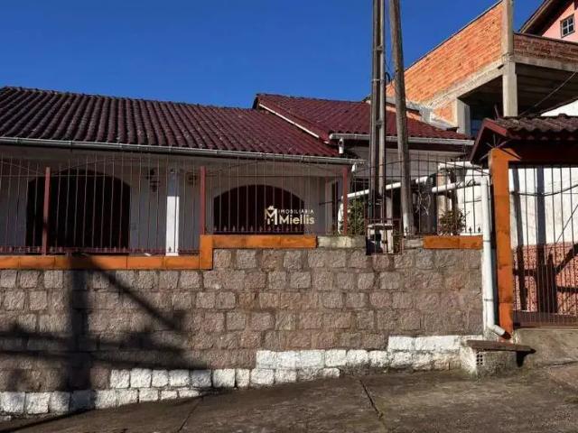 Casa / Sobrado para Venda em Viamão/RS Centro 3 Quartos