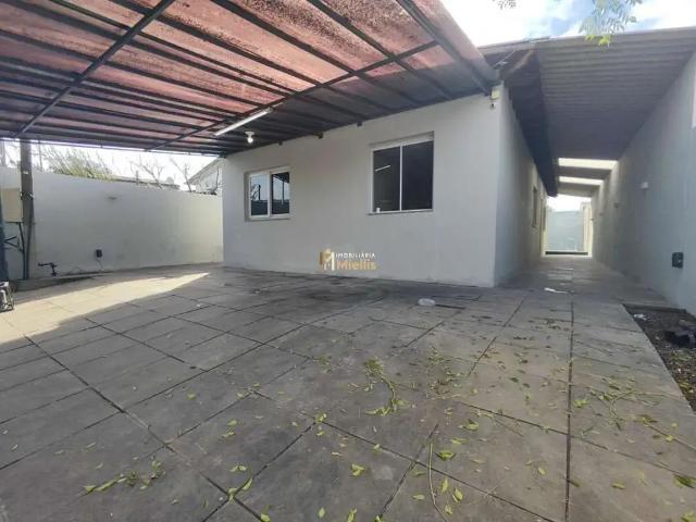 Casa / Sobrado para Venda em Viamão/RS Cecília 3 Quartos