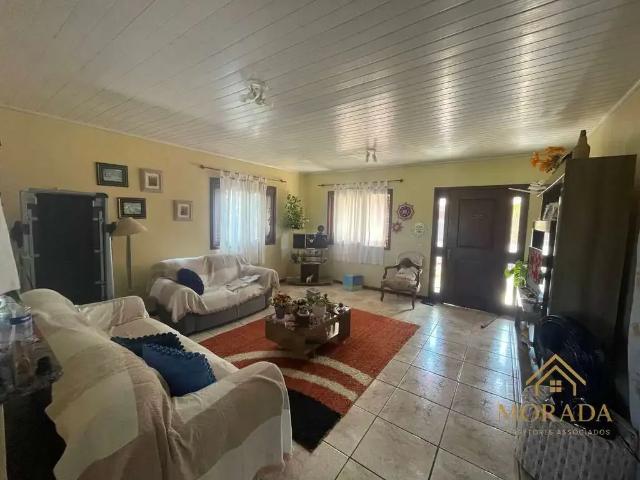 Casa / Sobrado para Venda em Viamão/RS Cecília 4 Quartos