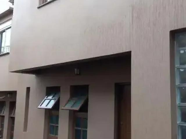 Casa / Sobrado para Venda em Viamão/RS Querência 2 Quartos
