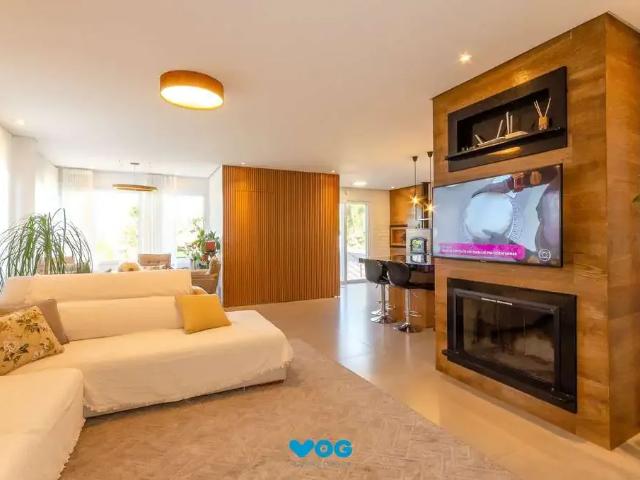 Casa / Sobrado para Venda em Viamão/RS São Lucas 4 Quartos