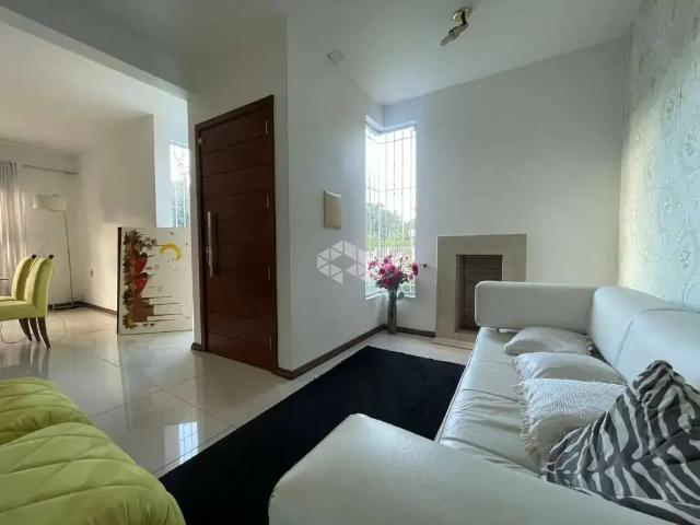 Casa / Sobrado para Venda em Viamão/RS Santa Isabel 3 Quartos