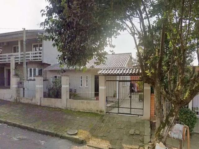 Casa / Sobrado para Venda em Viamão/RS Santa Isabel 3 Quartos