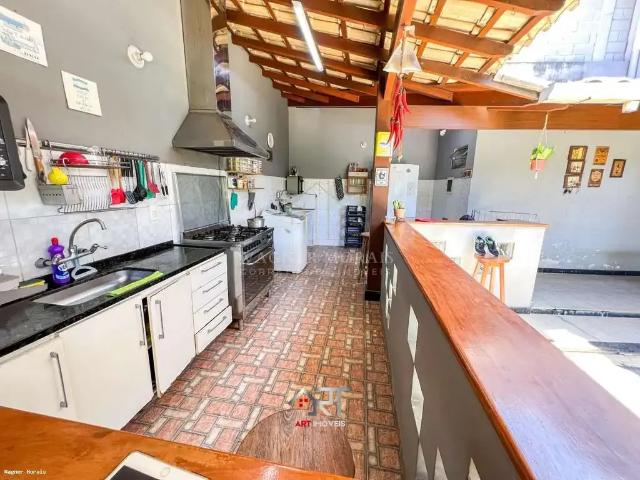 Casa / Sobrado para Venda em Vila Velha/ES Barra do Jucu 4 Quartos