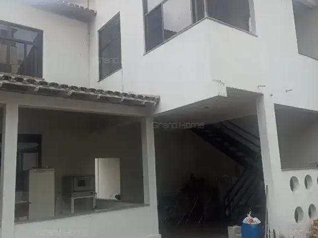 Casa / Sobrado para Venda em Vila Velha/ES Itapuã 5 Quartos