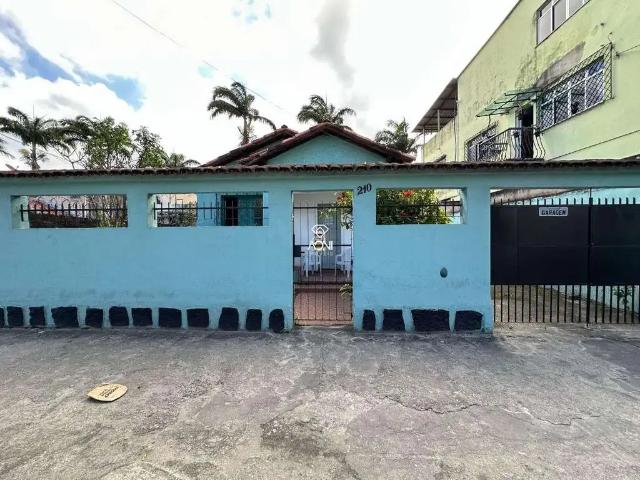 Casa / Sobrado para Venda em Vila Velha/ES Soteco 3 Quartos