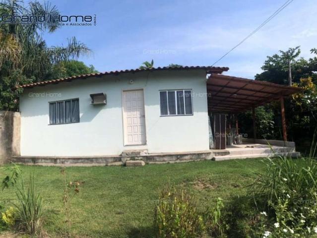 Casa / Sobrado para Venda em Vila Velha/ES Ponta da Fruta 4 Quartos