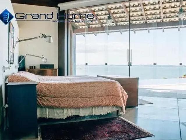 Casa / Sobrado para Venda em Vila Velha/ES Praia da Costa 4 Quartos