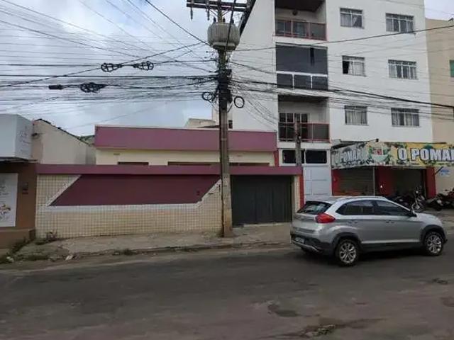 Casa / Sobrado para Venda em Vitória da Conquista/BA Alto Maron 5 Quartos