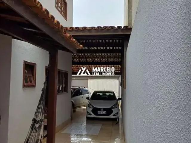Casa / Sobrado para Venda em Vitória da Conquista/BA Espírito Santo 5 Quartos