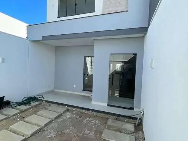 Casa / Sobrado para Venda em Vitória da Conquista/BA Felícia 3 Quartos