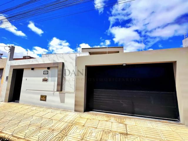 Casa / Sobrado para Venda em Vitória da Conquista/BA Felícia 3 Quartos