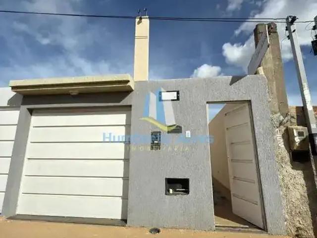 Casa / Sobrado para Venda em Vitória da Conquista/BA Jatobá 3 Quartos