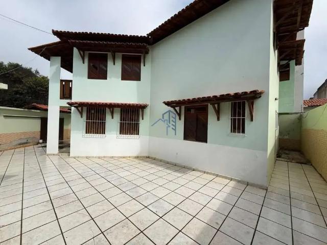 Casa / Sobrado para Venda em Vitória da Conquista/BA Recreio 3 Quartos