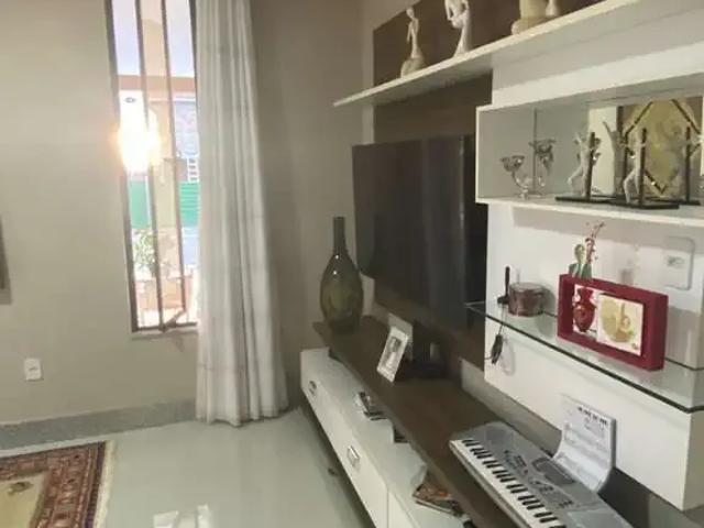 Casa / Sobrado para Venda em Vitória da Conquista/BA Universidade 4 Quartos