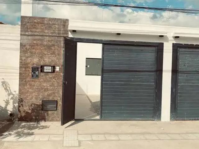 Casa / Sobrado para Venda em Vitória da Conquista/BA Zabelê 2 Quartos