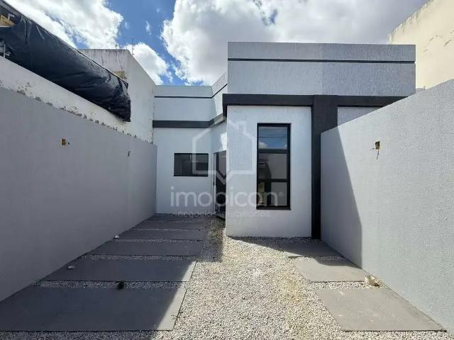Casa / Sobrado para Venda em Vitória da Conquista/BA Zabelê 3 Quartos