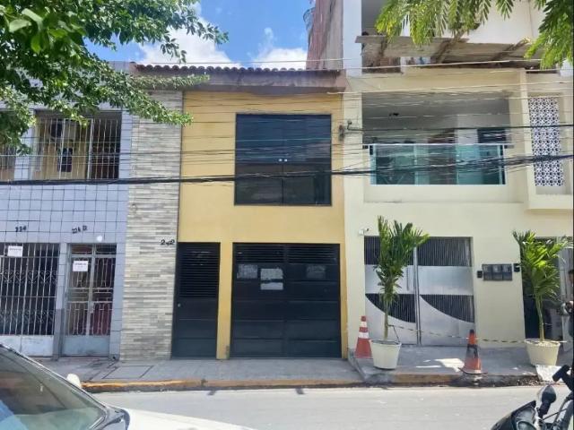 Casa / Sobrado para Venda em Vitória de Santo Antão/PE Matriz 3 Quartos