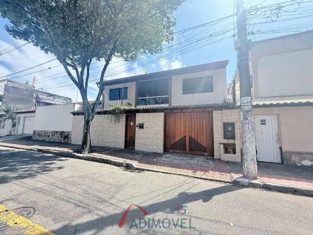 Casa / Sobrado para Venda em Vitória/ES de Lourdes 5 Quartos