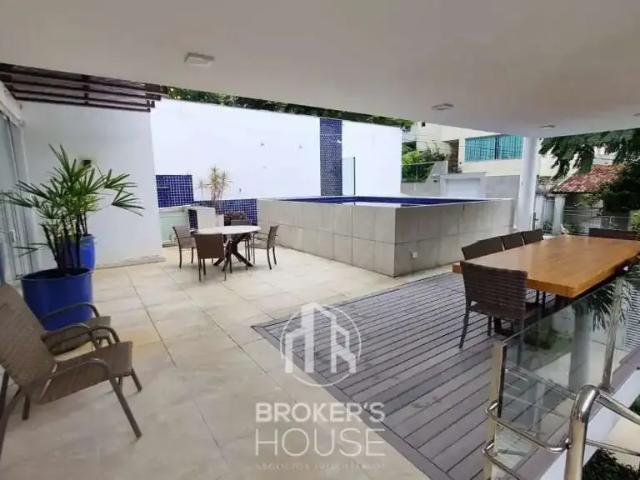Casa / Sobrado para Venda em Vitória/ES Fradinhos 3 Quartos