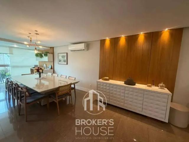 Casa / Sobrado para Venda em Vitória/ES Mata da Praia 3 Quartos