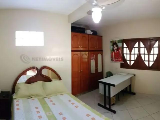 Casa / Sobrado para Venda em Vitória/ES Santa Cecília 6 Quartos