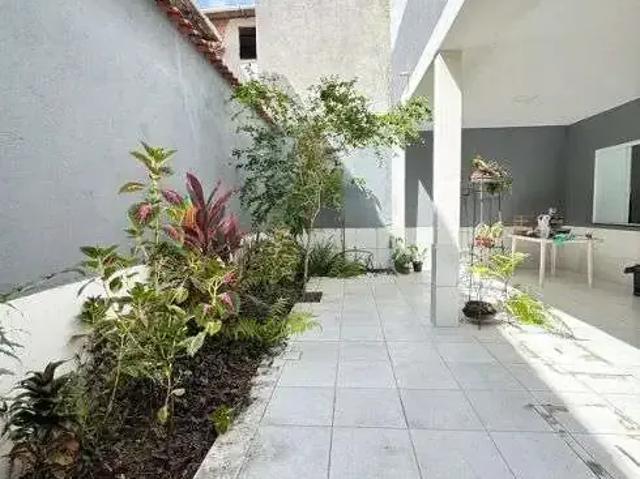 Casa / Sobrado para Venda em Vitória/ES República 4 Quartos