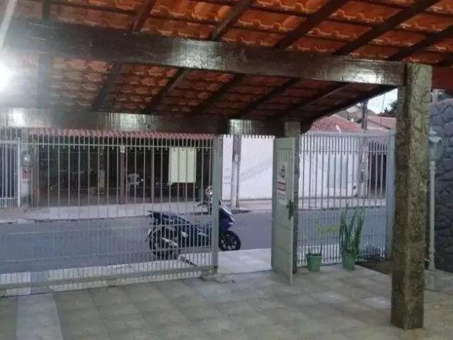Casa / Sobrado para Venda em Volta Redonda/RJ Casa de Pedra 2 Quartos