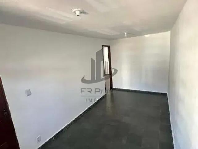 Casa / Sobrado para Venda em Volta Redonda/RJ Casa de Pedra 3 Quartos