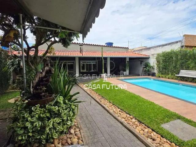 Casa / Sobrado para Venda em Volta Redonda/RJ Aero Clube 3 Quartos