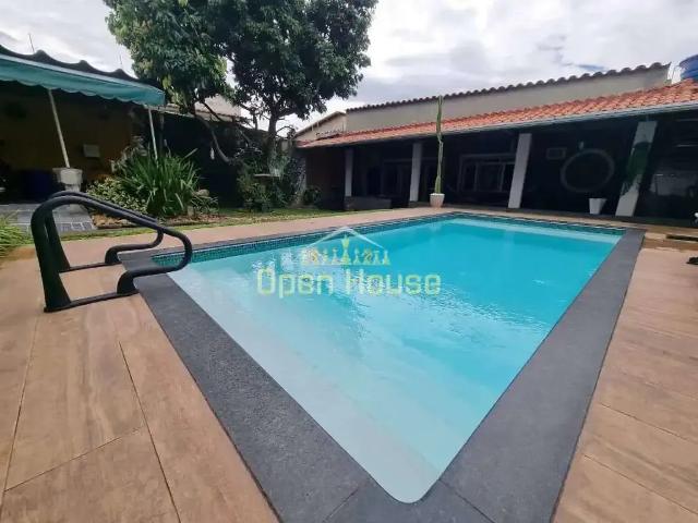 Casa / Sobrado para Venda em Volta Redonda/RJ Aero Clube 3 Quartos