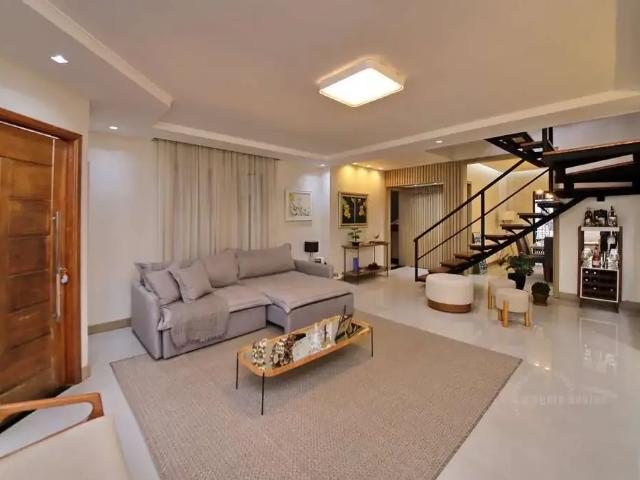 Casa / Sobrado para Venda em Volta Redonda/RJ Aero Clube 3 Quartos