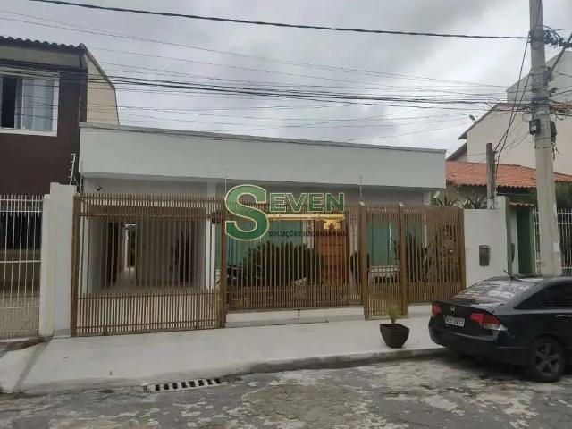 Casa / Sobrado para Venda em Volta Redonda/RJ Aero Clube 3 Quartos