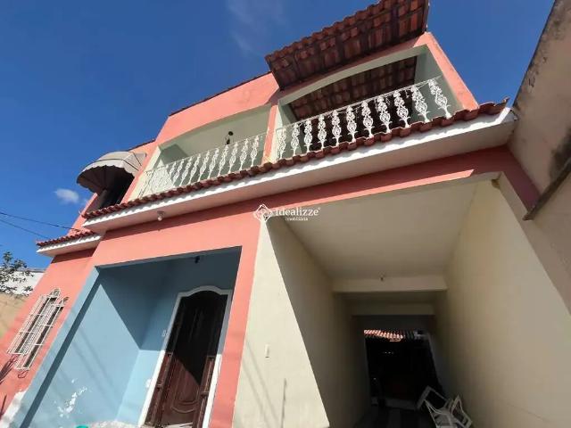 Casa / Sobrado para Venda em Volta Redonda/RJ Água Limpa 3 Quartos