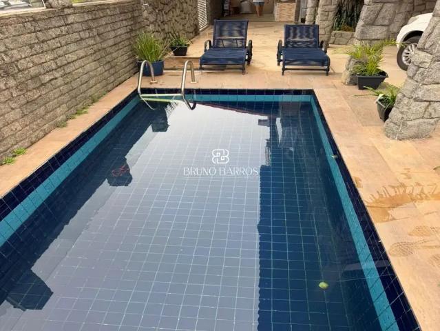 Casa / Sobrado para Venda em Volta Redonda/RJ Água Limpa 3 Quartos