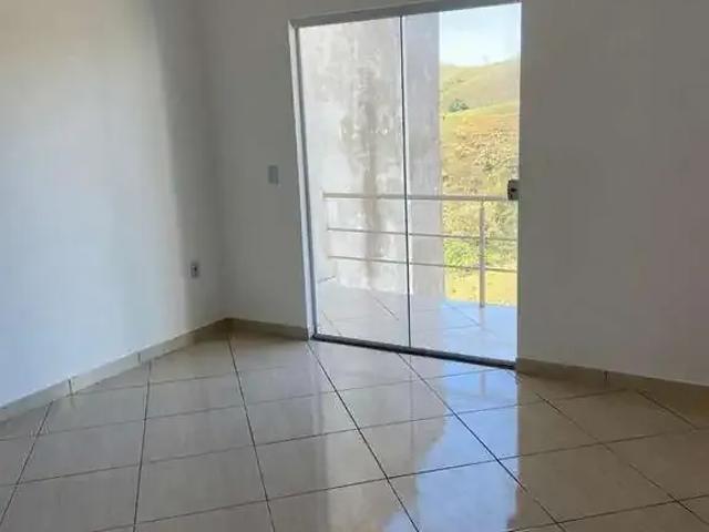 Casa / Sobrado para Venda em Volta Redonda/RJ Água Limpa 3 Quartos