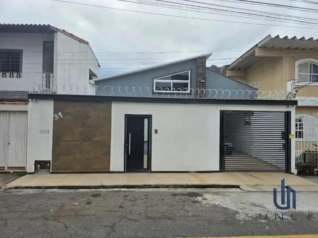 Casa / Sobrado para Venda em Volta Redonda/RJ Barreira Cravo 3 Quartos