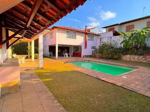 Casa / Sobrado para Venda em Volta Redonda/RJ Bela Vista 4 Quartos