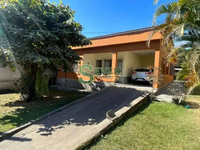 Casa / Sobrado para Venda em Volta Redonda/RJ Belmonte 4 Quartos
