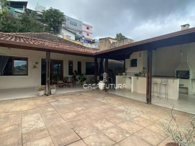 Casa / Sobrado para Venda em Volta Redonda/RJ Jardim Normandia 3 Quartos