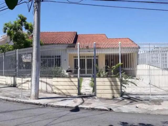 Casa / Sobrado para Venda em Volta Redonda/RJ Jardim Normandia 3 Quartos